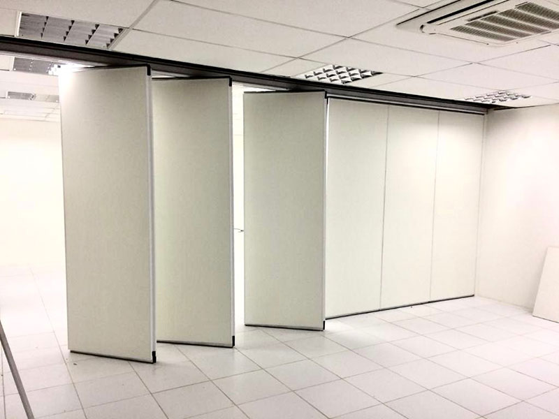 Divisória Articulada - Divisórias Móveis para Escritório